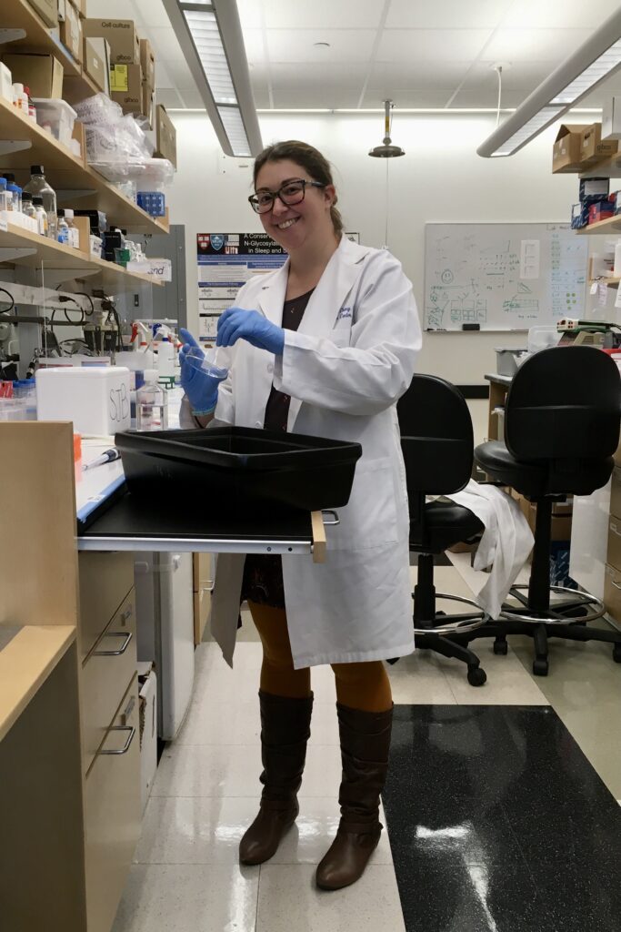 Stephanie in Lab – Walker Lab at MGH